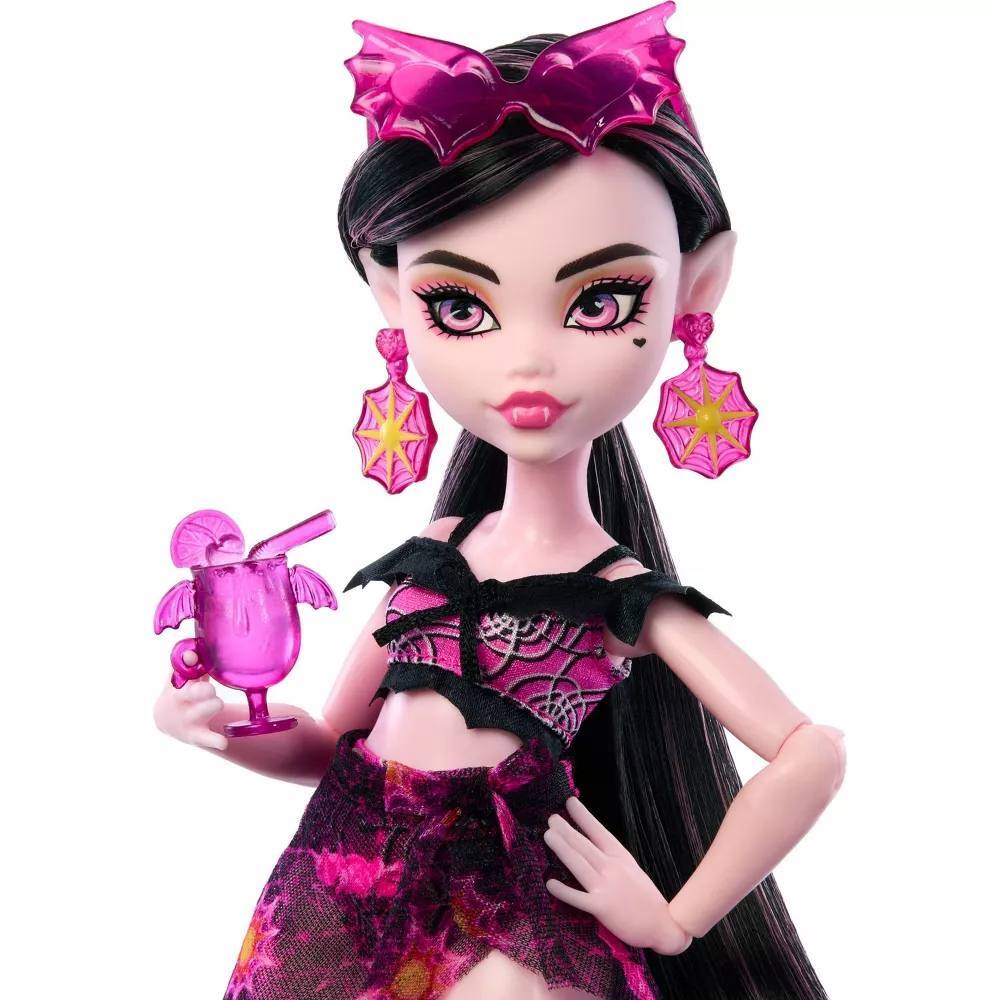 Monster High Scare-adise Island Draculaura Fashion Doll with Swimsuit ...